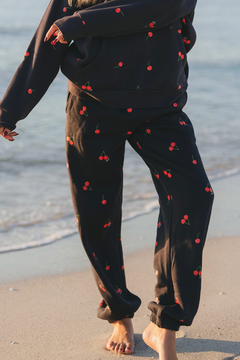 SWEATS – STARFIT