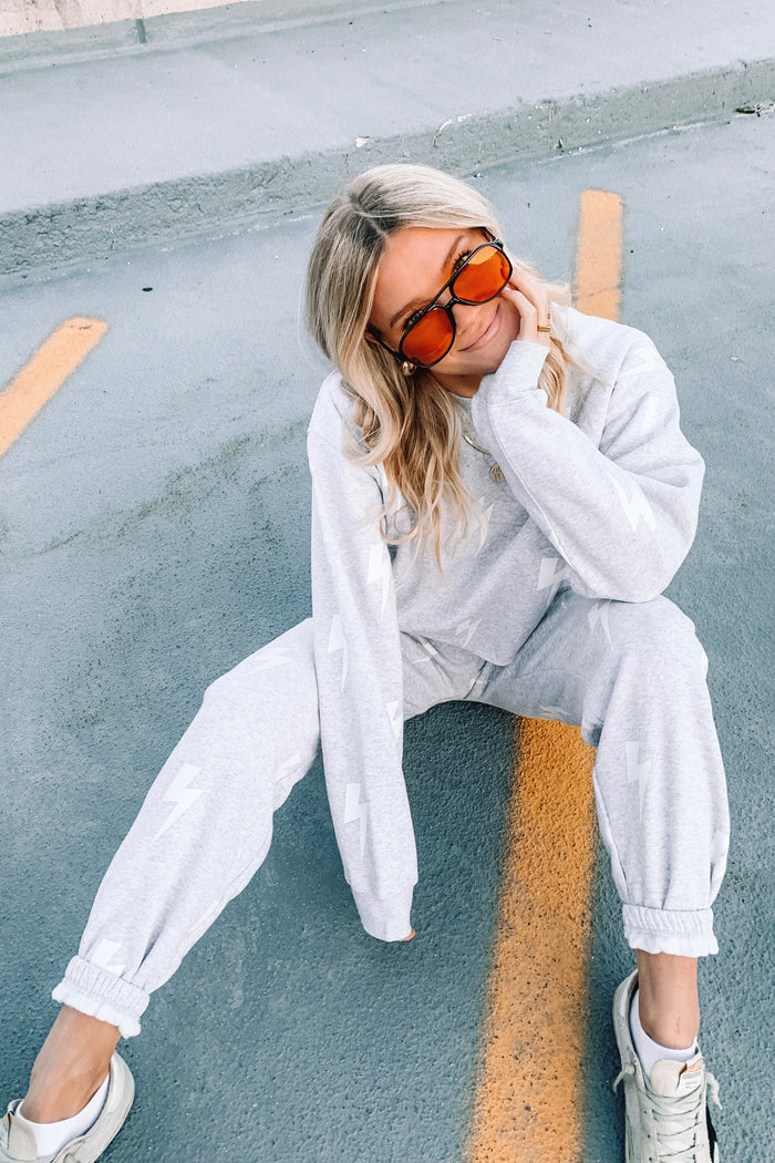 Lightning Sweats – STARFIT